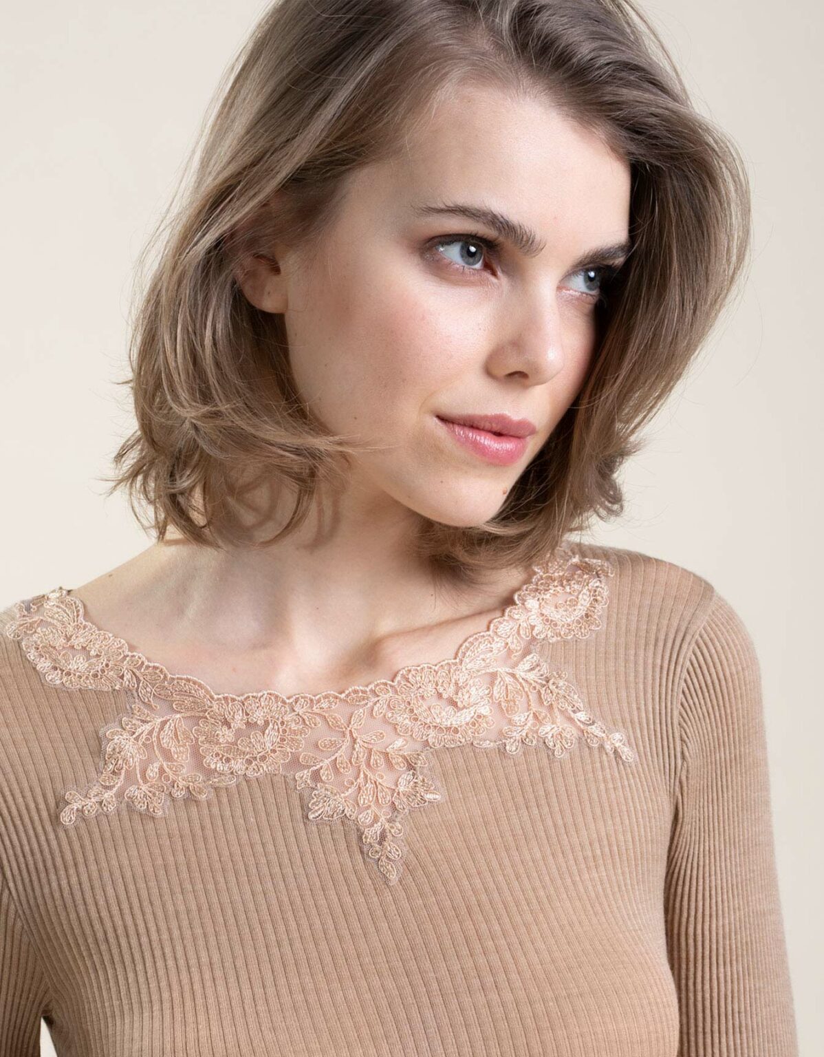 Ribbed Silk Wool And Embroidered Tulle Sweater Vittoria B